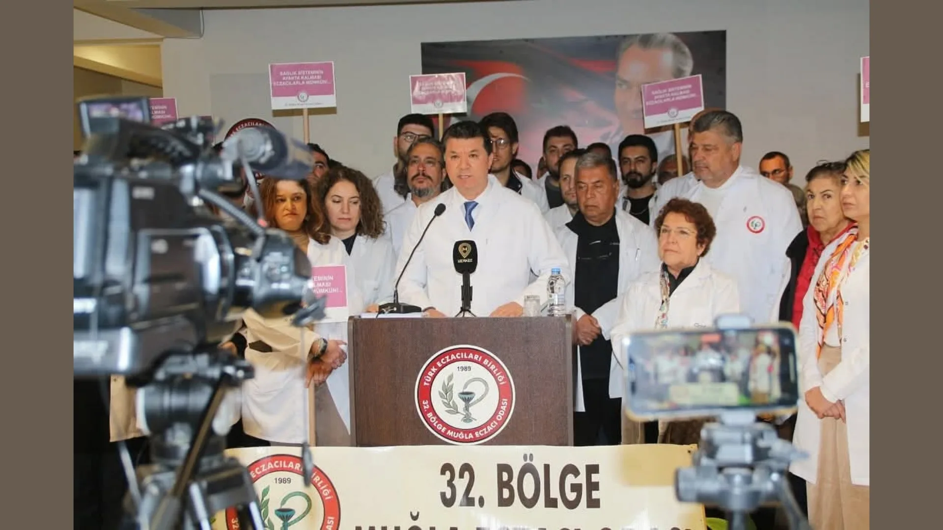 ECZACI BUSE ALPAYDIN’A YÖNELİK HADSİZ SÖZLERE TEPKİ YAĞDI: TEB VE MUĞLA ...